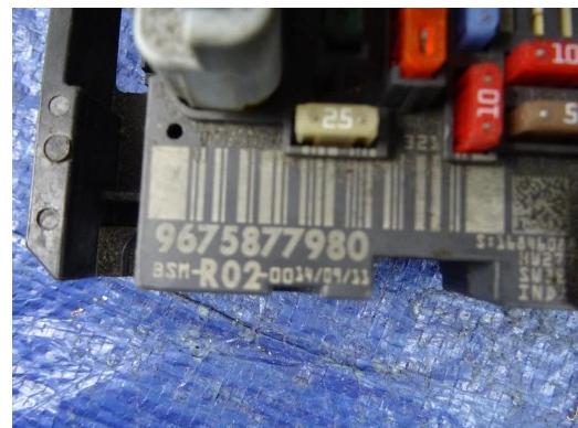 skříňka poistková PEUGEOT 9675877980 | EkoDily.cz