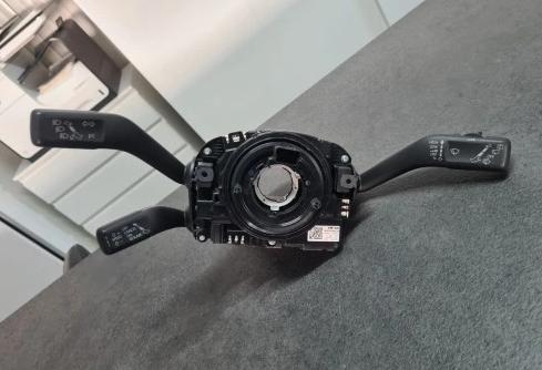 Prepínač kombinovaný VW PASSAT B7 3C9953501BN 5K0953569AB | EkoDiely.sk