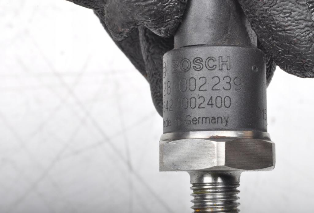 MERCEDES W210 2.2 CDI Snímač tlaku paliva 0281002239 | EkoDiely.sk