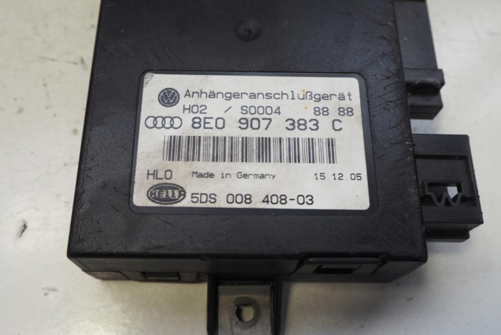 Řídící jednotka pro rozpoznání přívěsu AUDI 8E0907383C | EkoDily.cz