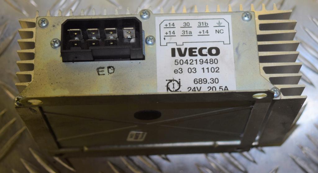 menič napätia: IVECO STRALIS 504219480 originál | EkoDiely.sk