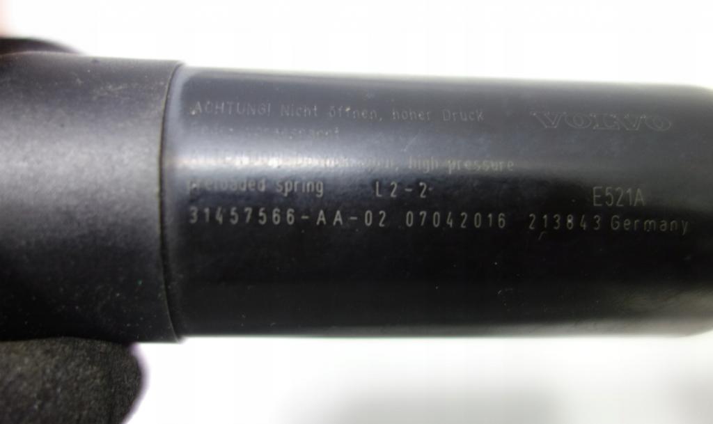 VOLVO XC60: Lift: hyd. písty zad. kufra 31457566 | EkoDily.cz