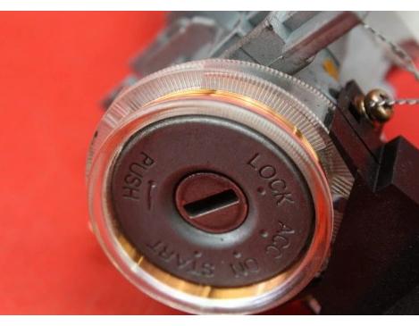 spínačka klíč MITSUBISHI OUTLANDER 1 I 2.0 16V MR587312: | EkoDily.cz