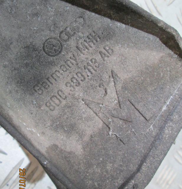 držák převodovky PASSAT B5 A4 B5 1.9TDI 8D0399113AB 5B | EkoDily.cz