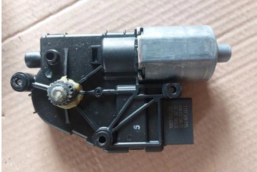 motorek střešního okna VW SEAT SKODA 8R0959591A | EkoDily.cz
