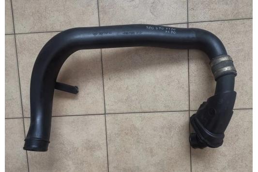 VOLVO V70 XC60: S80 Rúra intercoolera 30778732 | EkoDily.cz