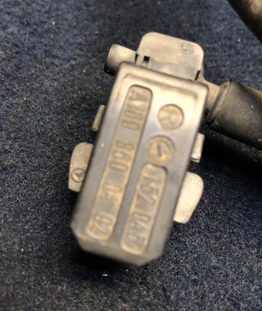 MERCEDES-BENZ W169 hadice ostřikovače A1698600492 | EkoDily.cz