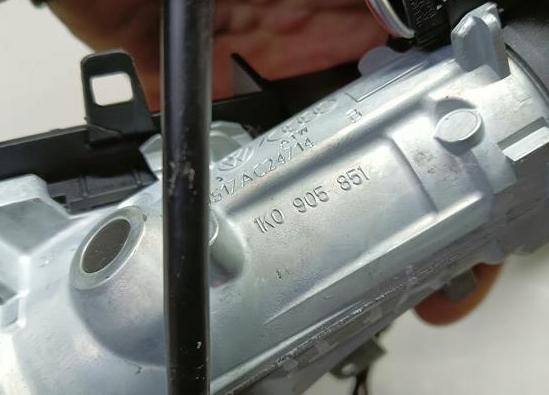 spinačka kľúč SKODA YETI LIFT 5K0905865 | EkoDiely.sk