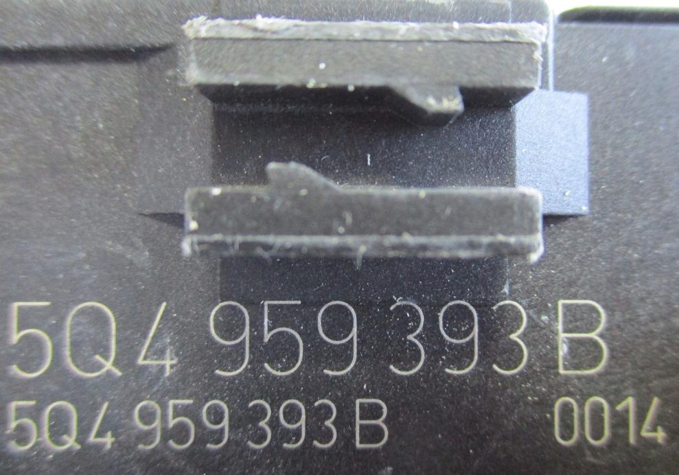 modul ovladač: dveře VW Skoda Audi 5Q4959393B | EkoDily.cz