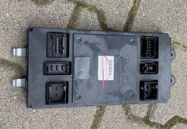 MERCEDES ml: 164 modul sám: regulátor: A 1645406501 | EkoDiely.sk