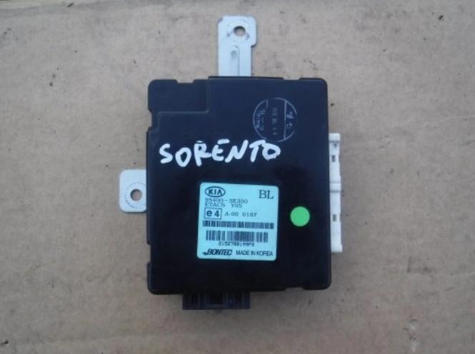 KIA SORENTO I Riadiaca jednotka centrálneho zámku modul BCM 95400-3E300 ...