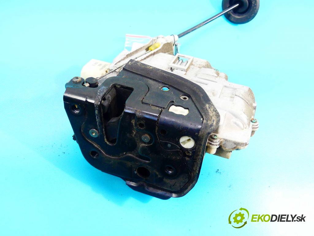 Audi A4 B7 2004-2008 2.0 tdi 136hp automatic 100 kW 1968 cm3 5- zámek přední pravý 8E1837016AA ...