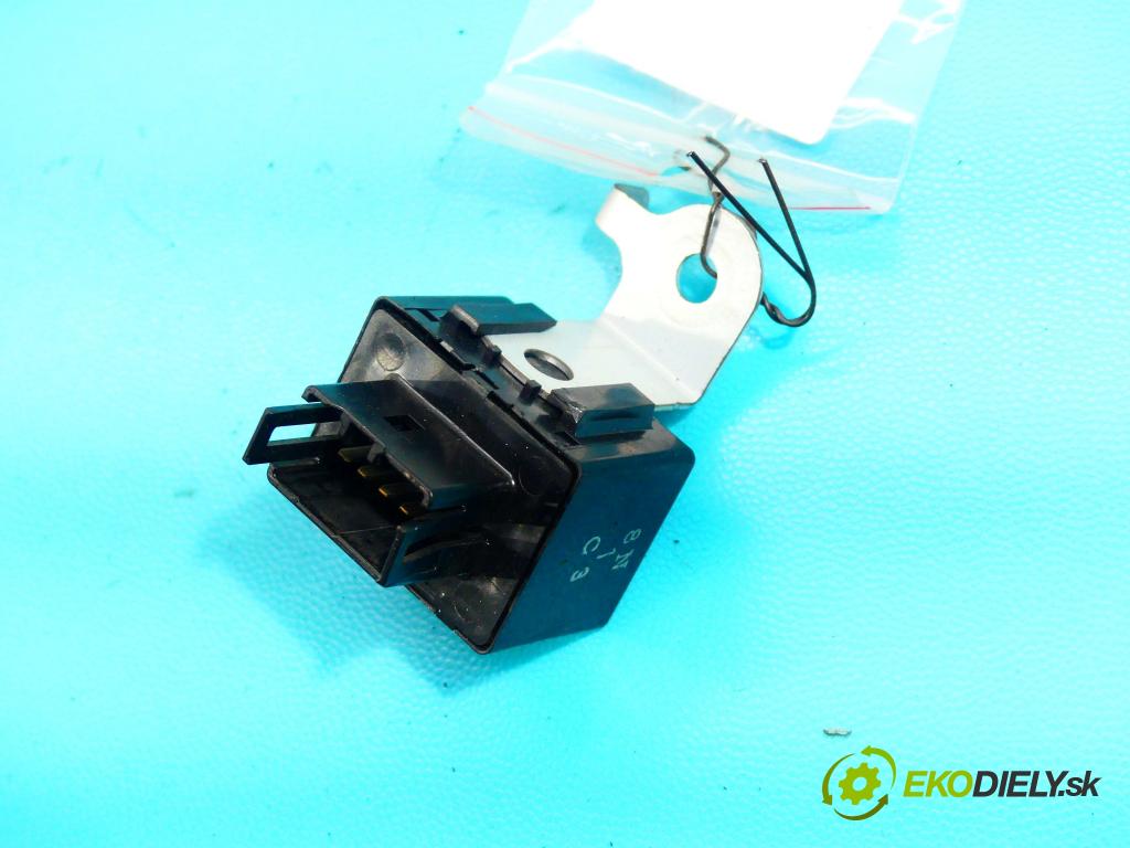 Toyota Land Cruiser J200 2007- 4.5 V8 D4D 328KM automatic 241 kW 4461 ...