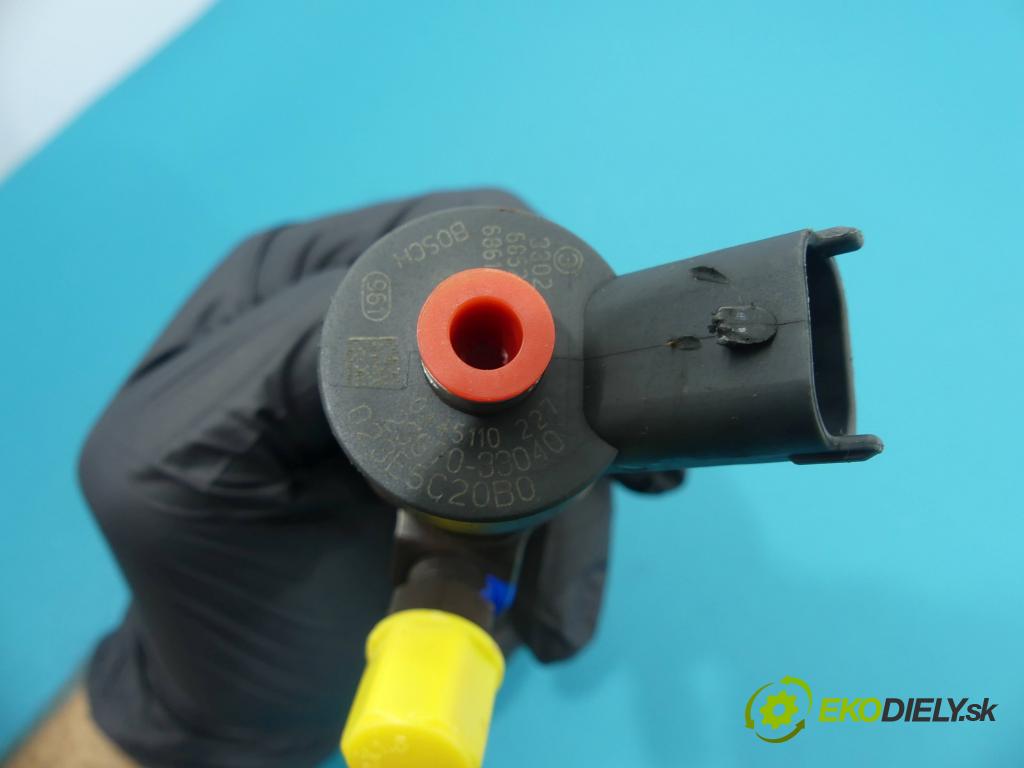 Toyota Corolla E12 2001-2009 1.4 D4D 90 HP manual 66 kW 1364 cm3 5 ...