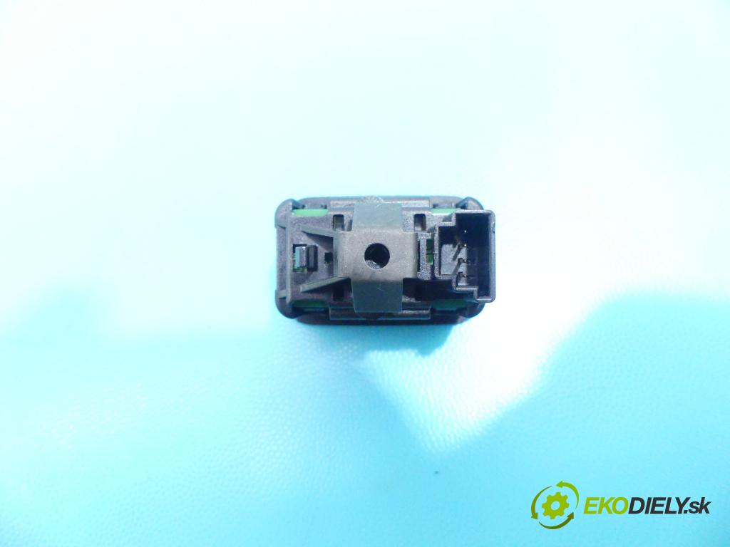 Mercedes ML W166 2011-2015 3.5 V6 306KM automatic 225 kW 3498 cm3 5 ...