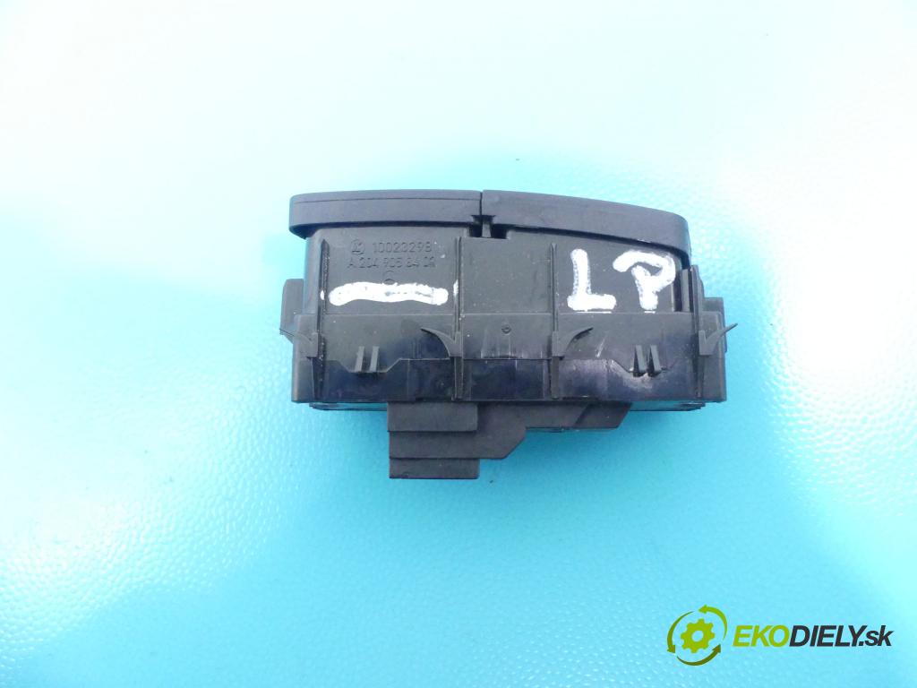 Mercedes ML W166 2011-2015 3.5 B V6 306KM automatic 225 kW 3498 cm3 5 ...