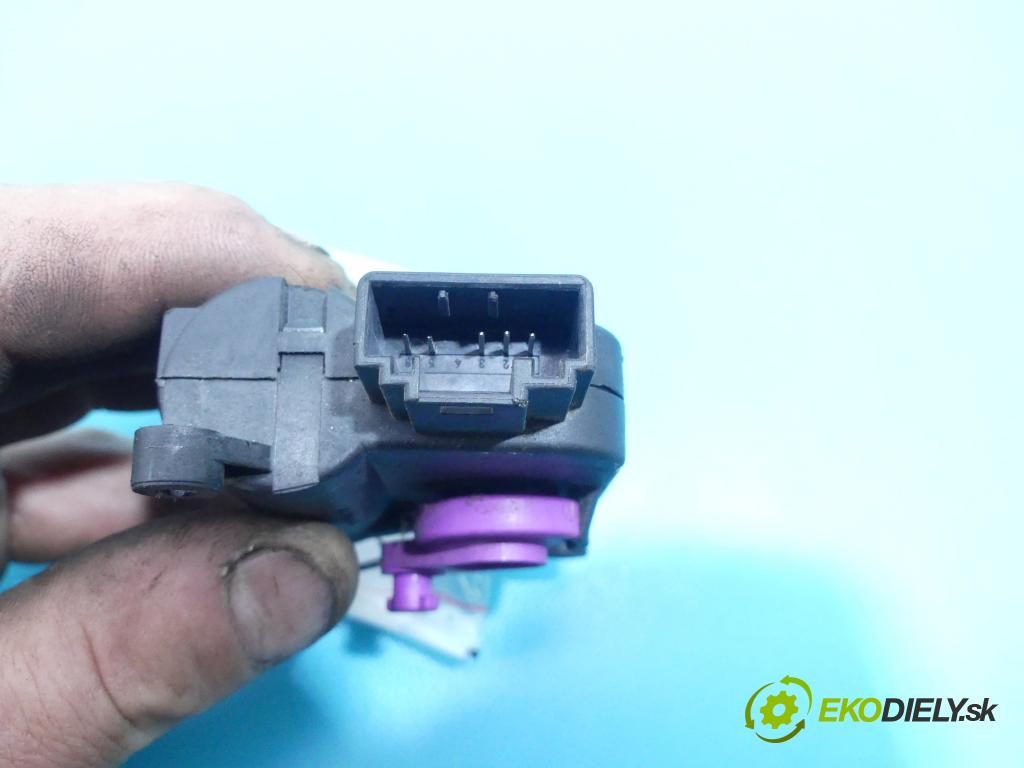 Audi A4 B7 2004-2008 2.0 tdi 136hp manual 100 kW 1968 cm3 4- motorek topení 0132801300 | EkoDily.cz