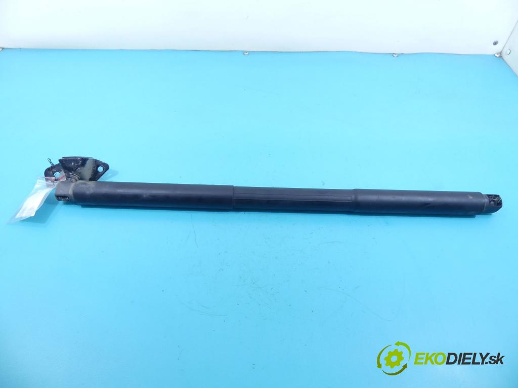 Mercedes ML W166 2011-2015 3.5 V6 306KM automatic 225 kW 3498 cm3 5 ...