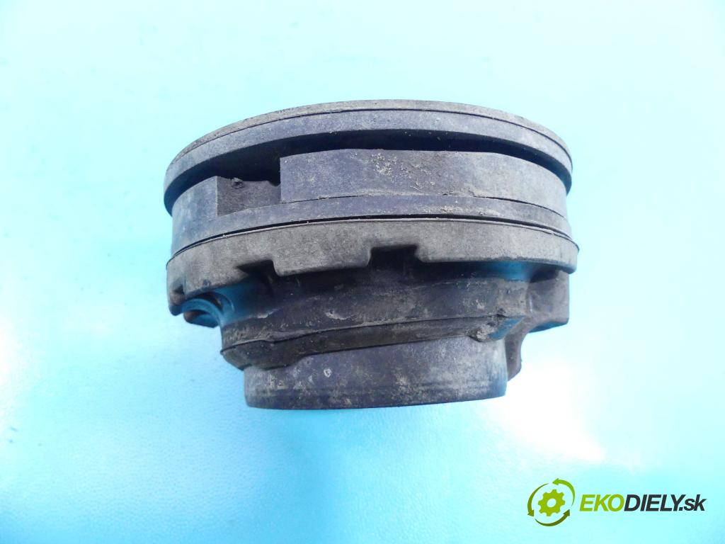 Mercedes ML W166 2011-2015 3.5 V6 306KM automatic 225 kW 3498 cm3 5 ...