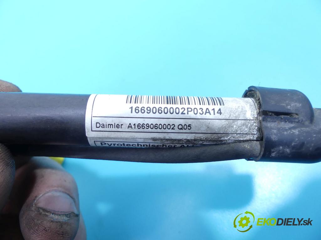 Mercedes ML W166 2011-2015 3.5 V6 306KM automatic 225 kW 3498 cm3 5 ...