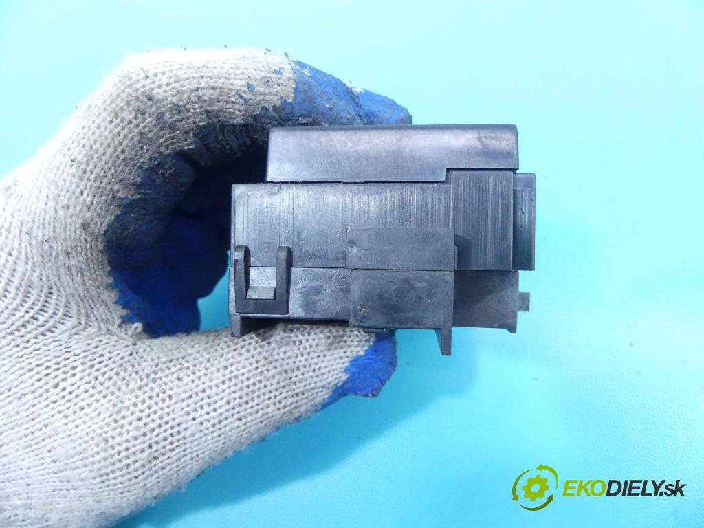 Vw Passat B6 2005-2010 1.9 tdi 105 hp manual 77 kW 1896 cm3 5- spínací ...