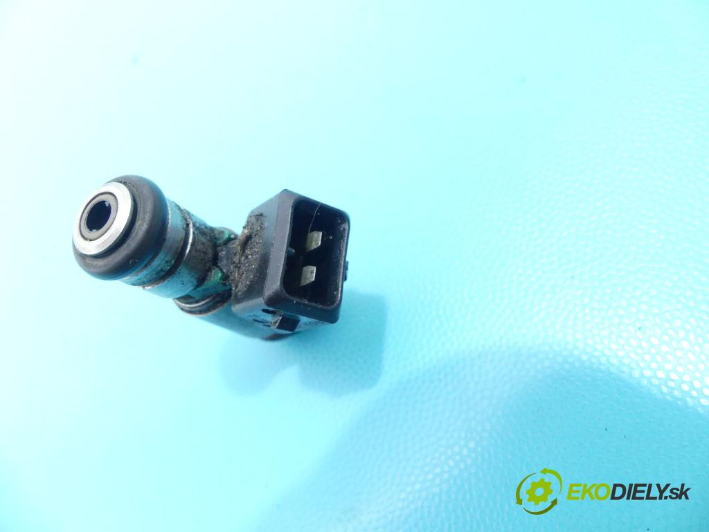 Fiat Stilo 1.6 16v 103 hp manual 76 kW 1596 cm3 3- vstřikovač IWP109 ...