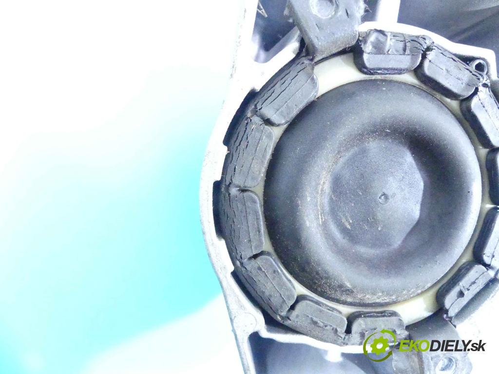 Dacia Duster I 2010-2018 1.5 dci 107 HP manual 79 kW 1461 cm3 5- airbag ...