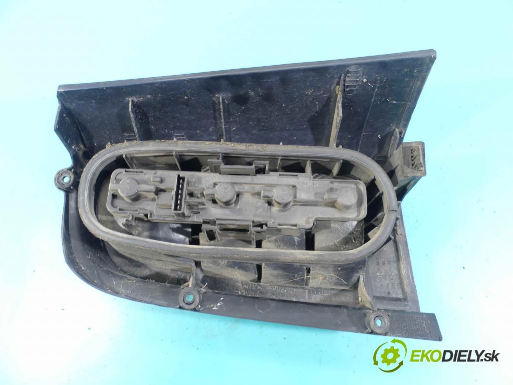 Mercedes Vito W638 1996-2003 2.3 TD 98 hp manual 72 kW 2299 cm3 5 ...