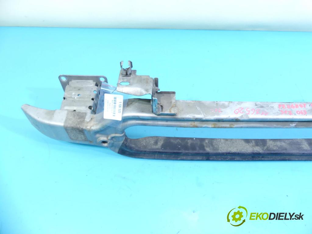 Peugeot 407 2.0 hdi 136hp manual 100 kW 1997 cm3 5- výztuha nárazníku ...