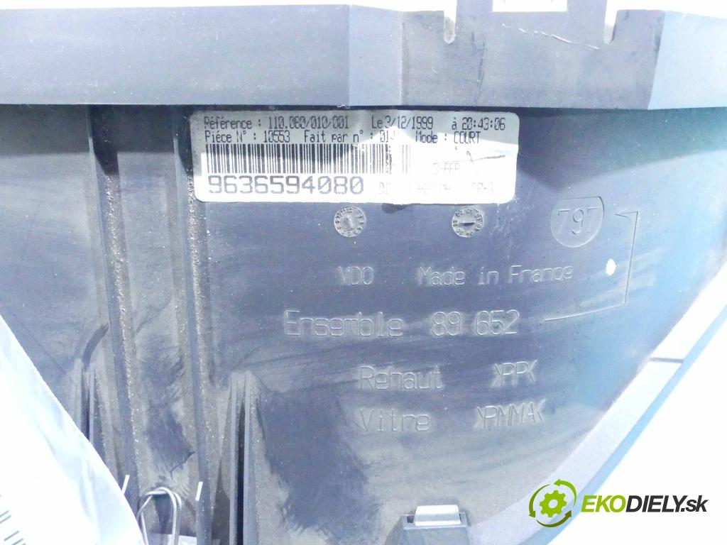 Citroen Saxo 1.5d 57 hp manual 42 kW 1527 cm3 3- Přístrojová deska ...