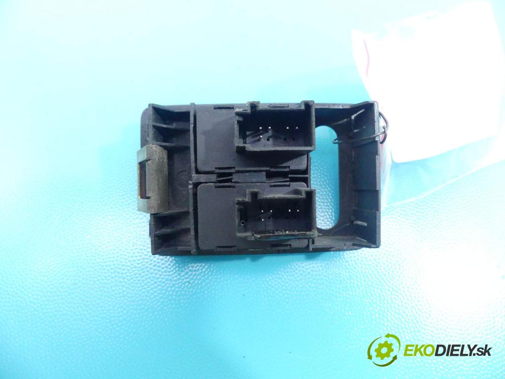 Vw Polo III 6N 1994-2001 1.4 mpi 60 HP manual 44 kW 1390 cm3 5 ...