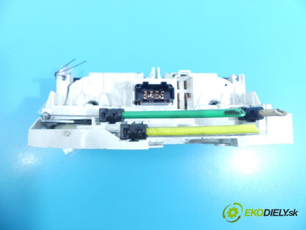 Vw Golf IV 1997-2003 1.9 sdi 68 hp manual 50 kW 1896 cm3 3- palubní ...