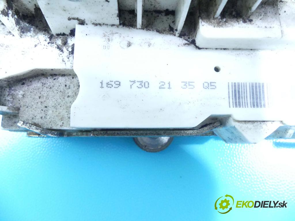Mercedes A W169 2004-2012 1.5 8v 95 hp manual 70 kW 1498 cm3 5- zámek ...