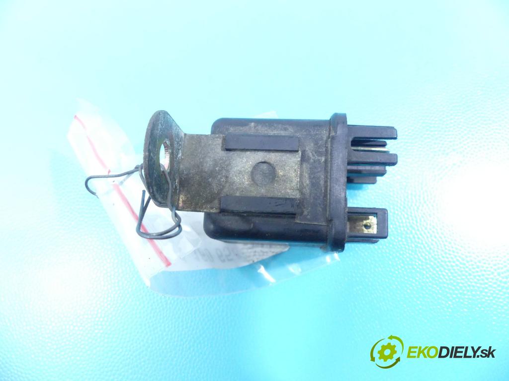 Ford Ranger IV 98-11 2.5 TDCI 143 hp manual 105 kW 2500 cm3 5- relé ...