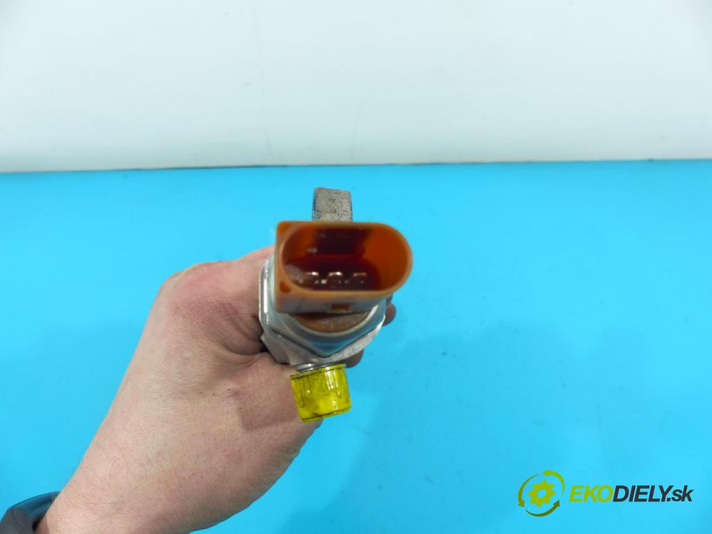 Vw Passat B7 2010-2014 2.0 tdi 140 HP manual 103 kW 1968 cm3 4- lišta ...