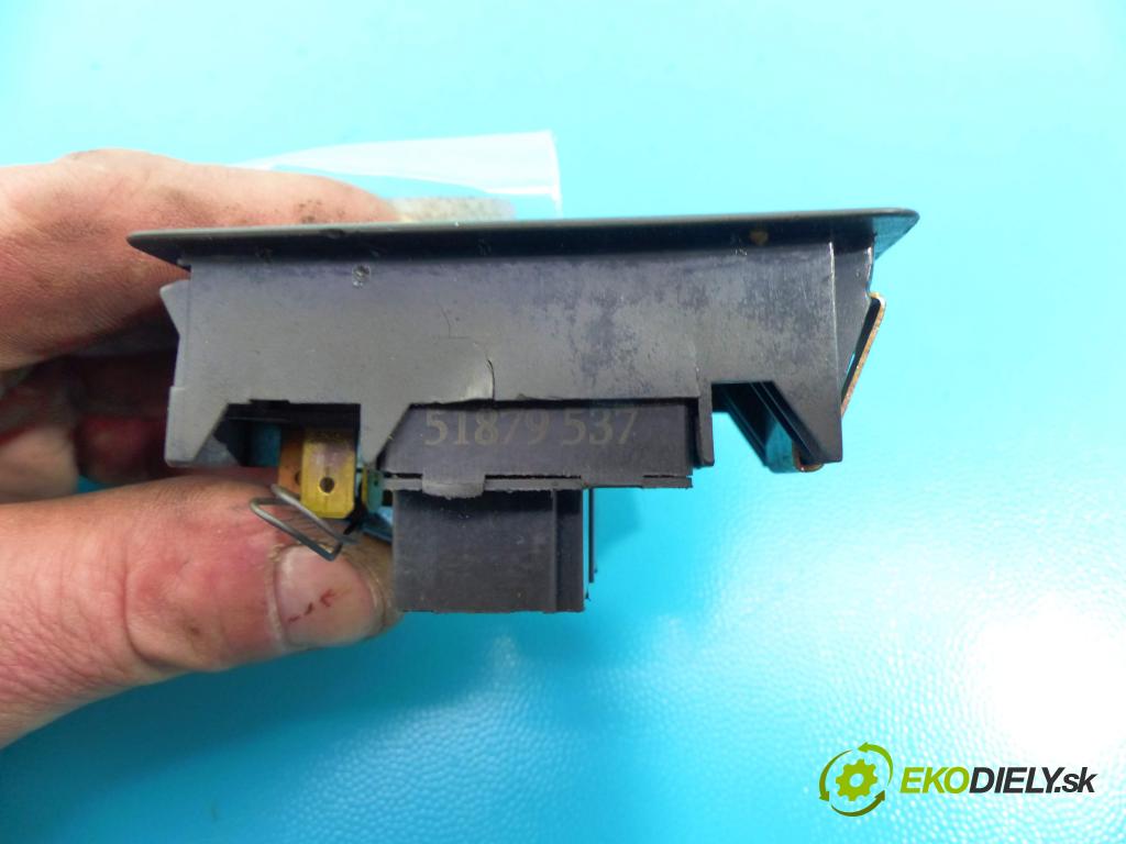 Vw Polo III 6N 1994-2001 1.4 mpi 60 HP manual 44 kW 1390 cm3 3 ...