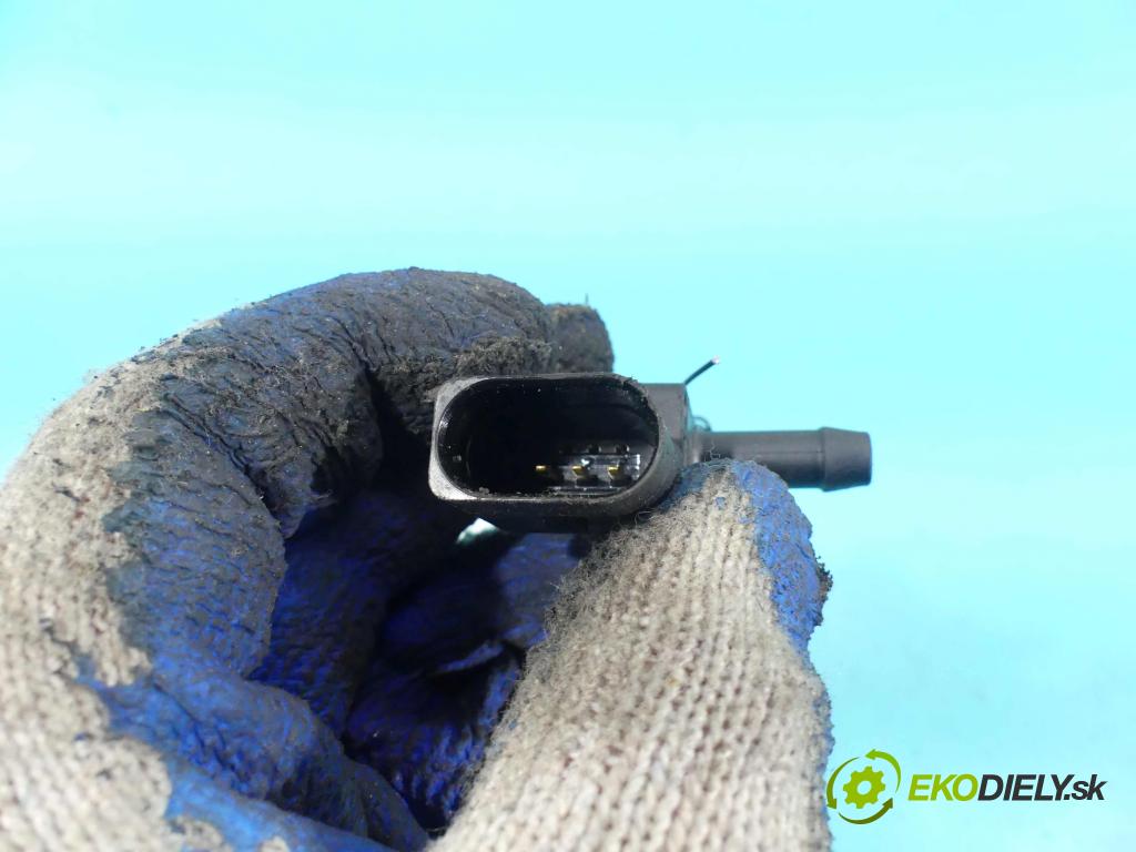 Vw Passat B8 2014 - 2.0 tdi 239KM automatic 176 kW 1968 cm3 5- snímač ...