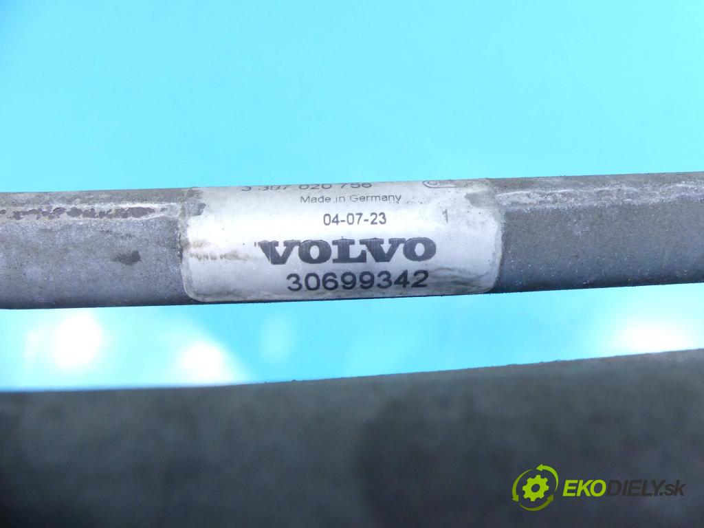 Volvo V50 2.0d 136 HP manual 100 kW 1997 cm3 5- mechanizmus stieračov ...