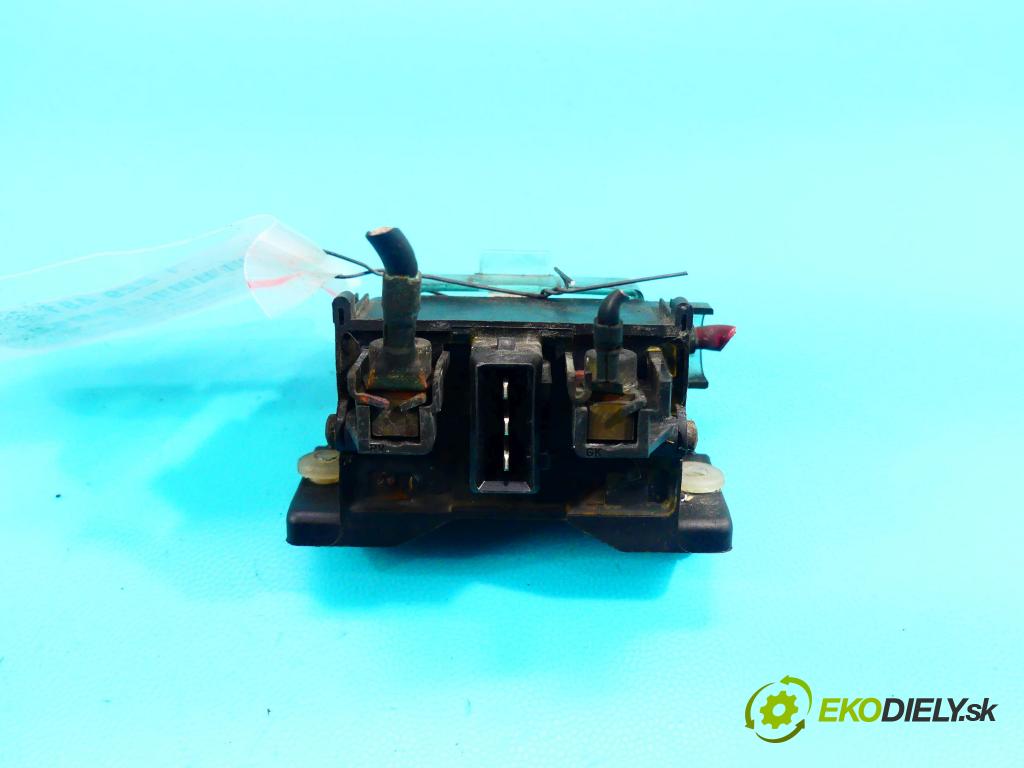 Vw Passat B4 1993-1997 1.9 tdi 90 HP manual 66 kW 1896 cm3 5- Relé ...