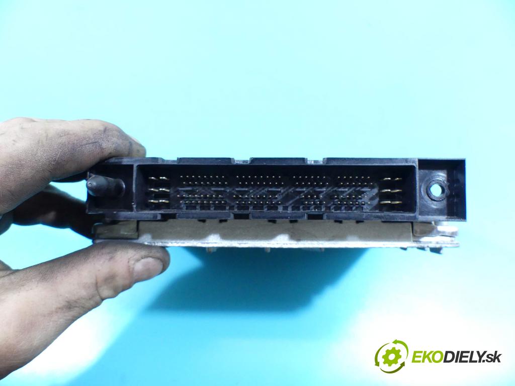 Volvo S80 I 1998-2006 2.4 D5 163 HP manual 120 kW 2401 cm3 4- Jednotka ...