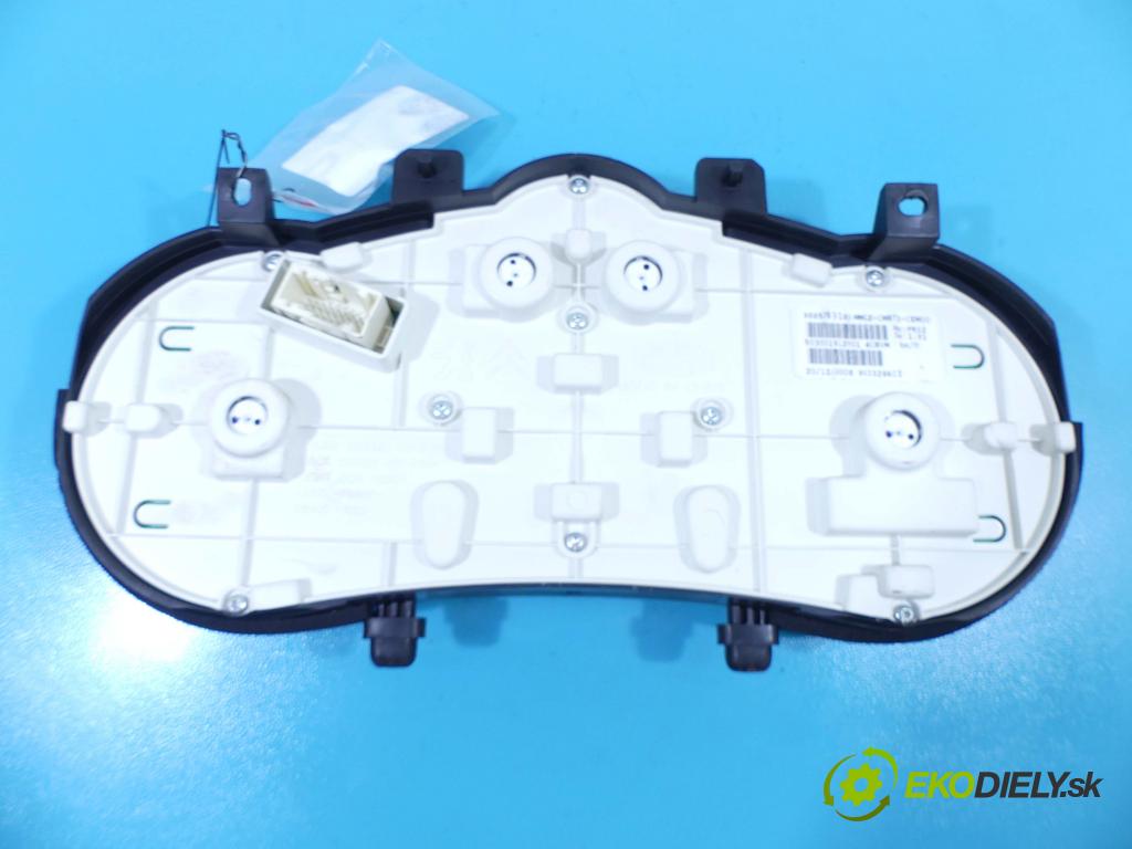 Peugeot 206 1.1b 60 hp manual 44 kW 1124 cm3 3- Přístrojová deska ...