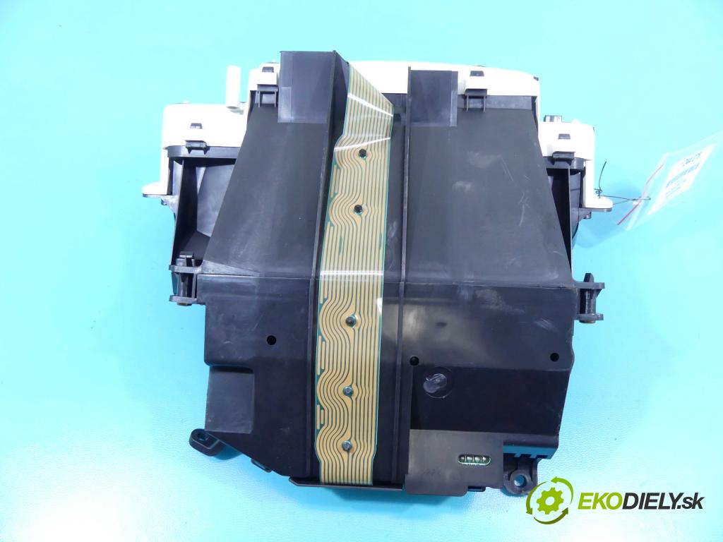 Toyota Yaris I 1999-2005 1.0 vvti 68 hp manual 50 kW 998 cm3 3- Přístrojová deska 83800-52120 ...