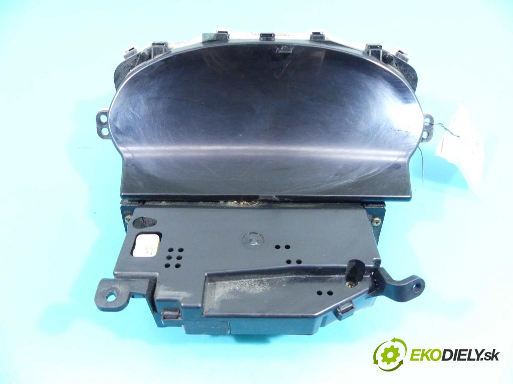 Toyota Yaris I 1999-2005 1.0 vvti 68 hp manual 50 kW 998 cm3 3- Přístrojová deska 83800-52120 ...