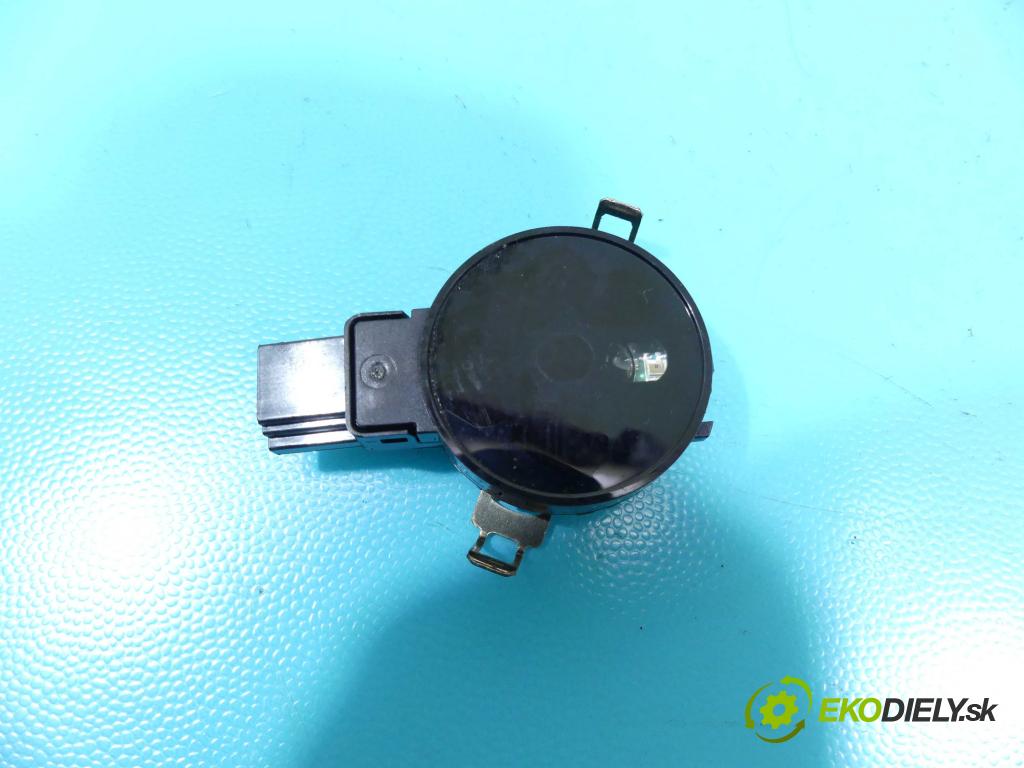 Dacia Sandero III 2020- 1.0 Tce 90 HP automatic 66 kW 999 cm3 5- snímač ...