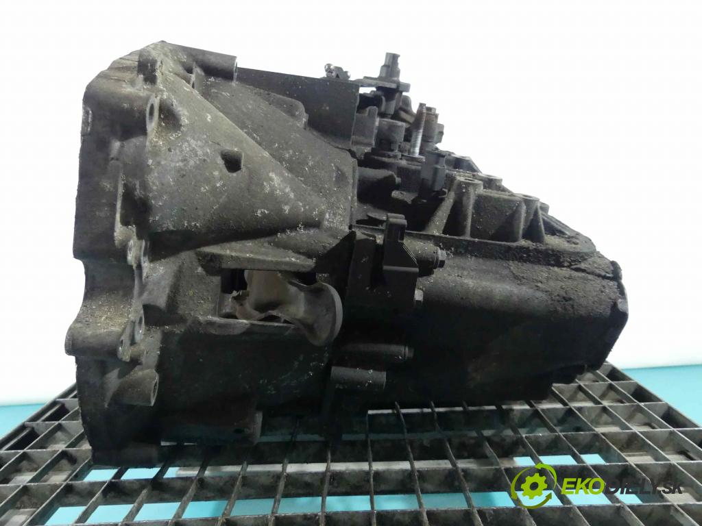 Peugeot 3008 I 2009-2016 2.0 hdi 150 hp manual 110 kW 1997 cm3 5 ...