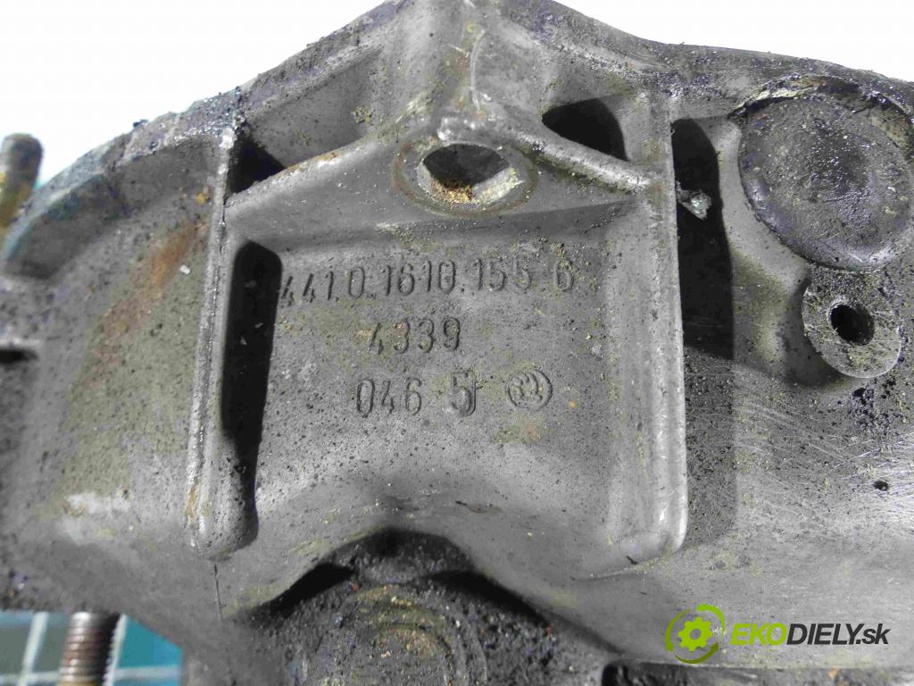 Skoda Favorit 1.3 karburátor: 61 HP manual 45 kW 1298 cm3 5- prevodovka ...