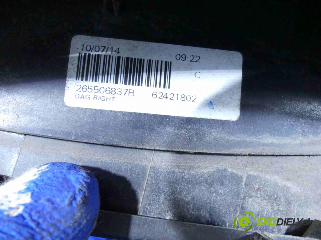 Dacia Duster I 2010-2018 1.6 16v 105 hp manual 77 kW 1598 cm3 5- světlo ...