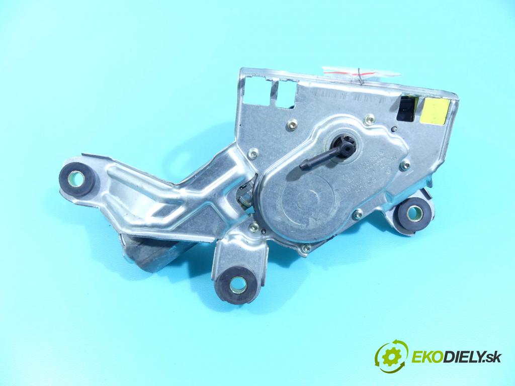 Mercedes ML W163 1997-2005 4.0 CDI V8 250 hp automatic 184 kW 3996 cm3 ...