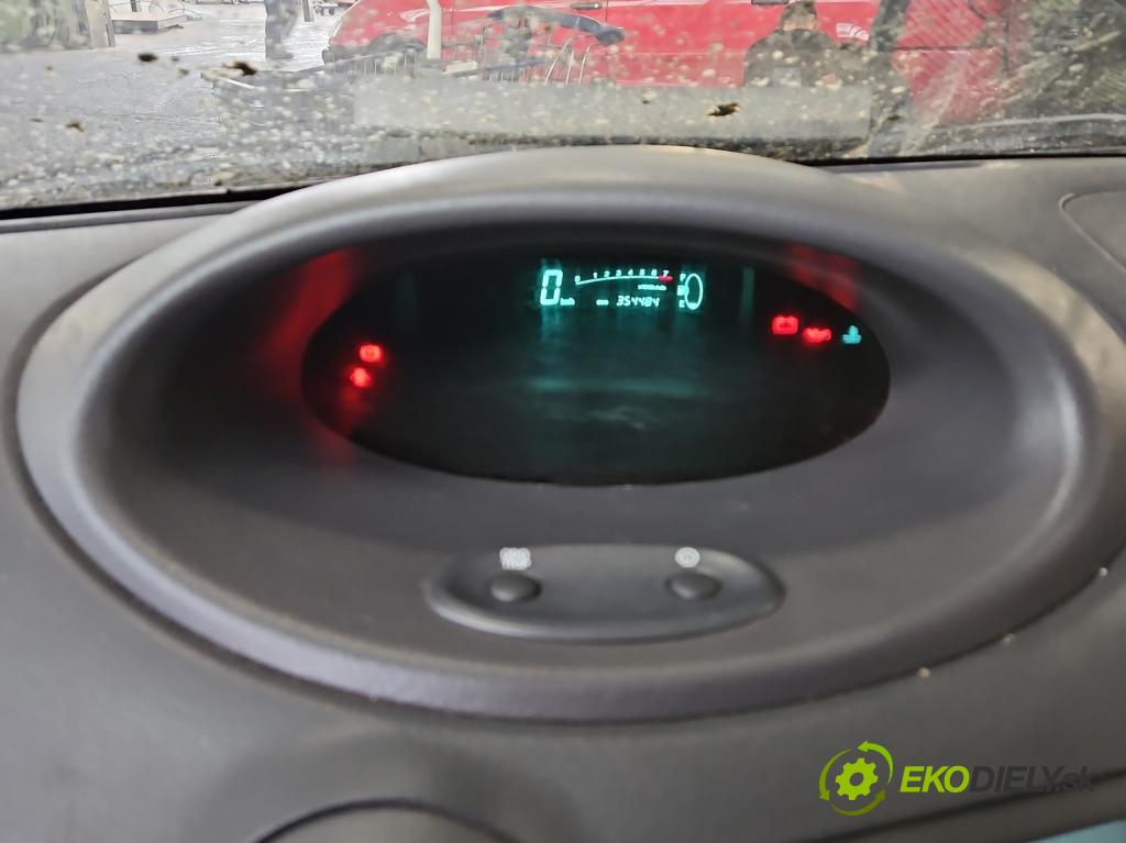 Toyota Yaris I 1999-2005 1.0 vvti 68 hp manual 50 kW 998 cm3 3- Přístrojová deska 83800-52120 ...