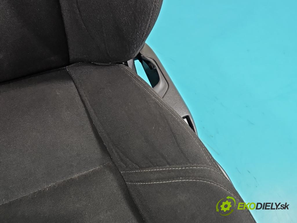 Volvo V40 II 2012-2019 1.6 D2 114 hp manual 84 kW 1560 cm3 5- Sedadlo ...